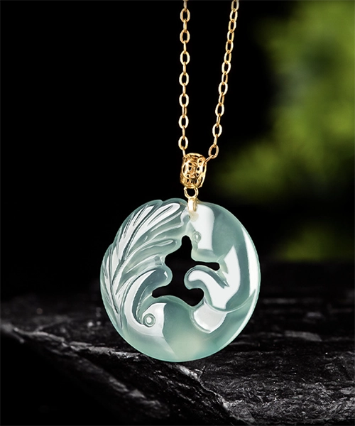 18K Gold Natural Jade Nine Tailed Fox Pendant Necklace
